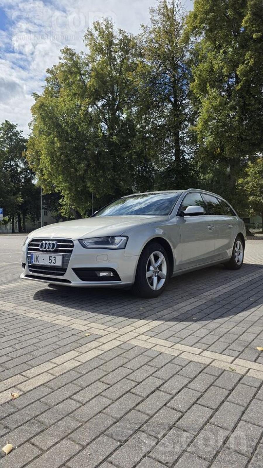 Pelēks Audi A4 2012 Jelgava, ar dzinēja tilpumu 2.00 L un nobraukumu 395 tūkst. km par 7400 €, foto 1 vietnē AUTOMOTO.COM.LV