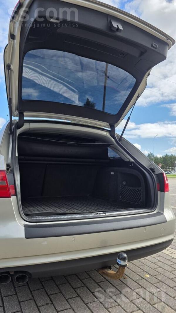 Pelēks Audi A4 2012 Jelgava, ar dzinēja tilpumu 2.00 L un nobraukumu 395 tūkst. km par 7400 €, foto 9 vietnē AUTOMOTO.COM.LV