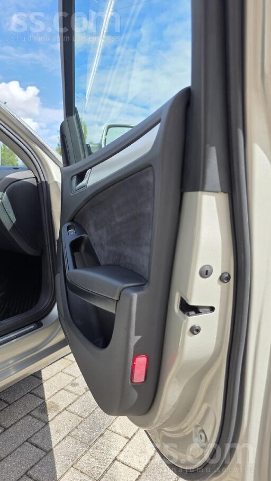 Pelēks Audi A4 2012 Jelgava, ar dzinēja tilpumu 2.00 L un nobraukumu 395 tūkst. km par 7400 €, foto 21 vietnē AUTOMOTO.COM.LV