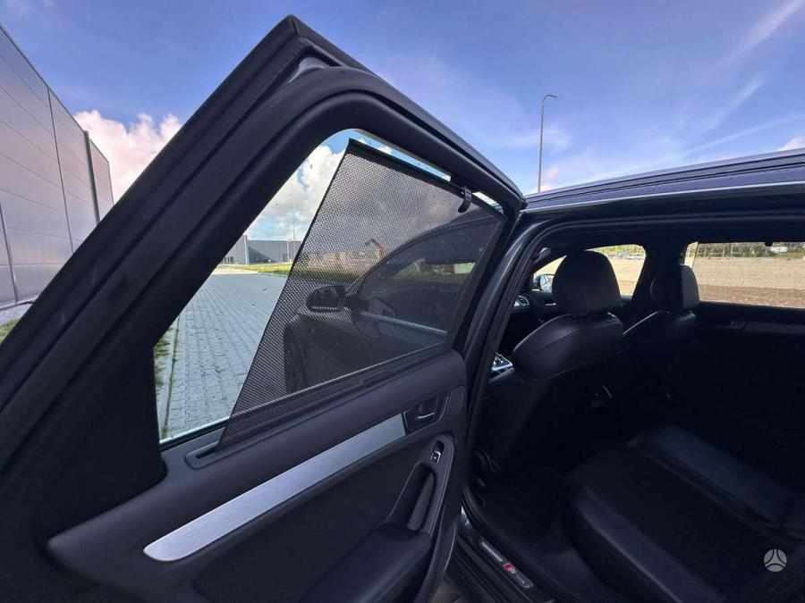 Grey Audi A4 2012 in Klaipeda, with an engine capacity of 3.00 L and mileage of 313 thousand km for 7900 €, photo 11 on AUTOMOTO.COM.LV