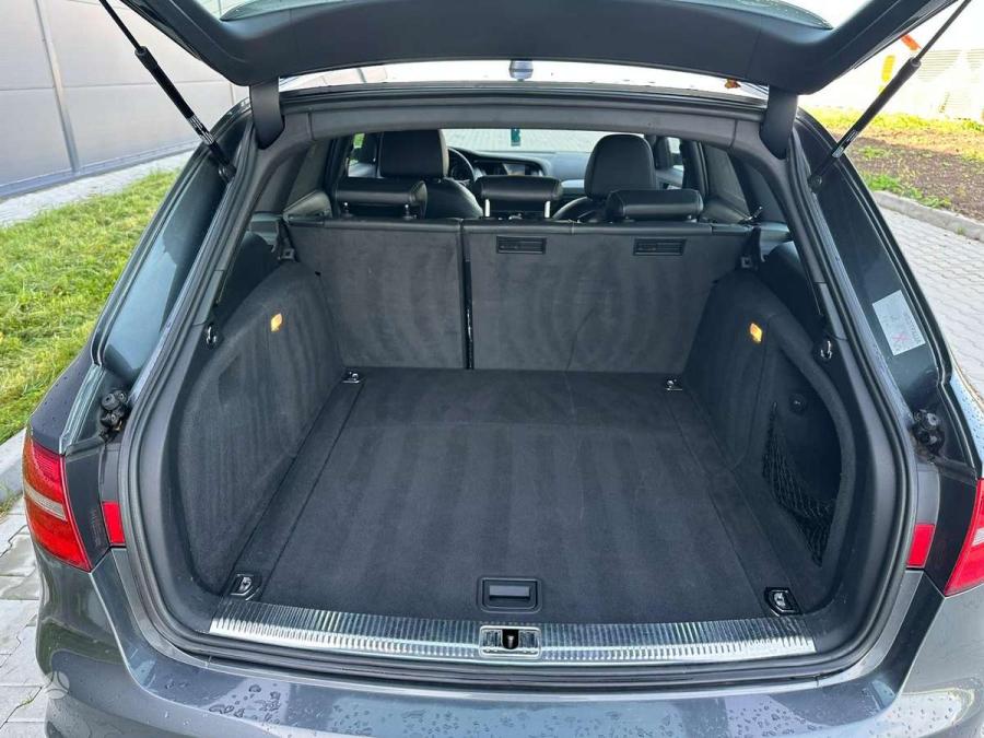 Grey Audi A4 2012 in Klaipeda, with an engine capacity of 3.00 L and mileage of 313 thousand km for 7900 €, photo 13 on AUTOMOTO.COM.LV