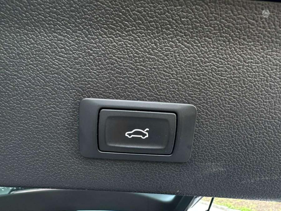 Grey Audi A4 2012 in Klaipeda, with an engine capacity of 3.00 L and mileage of 313 thousand km for 7900 €, photo 15 on AUTOMOTO.COM.LV