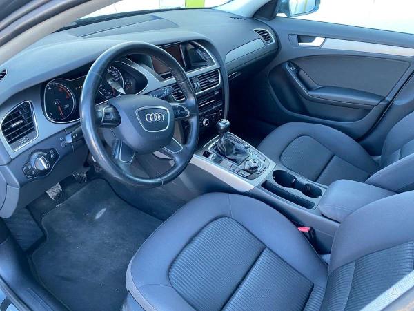 Grey Audi A4 2012 in Raseiniai, with an engine capacity of 1.97 L and mileage of 373 thousand km for 5300 €, photo 10 on AUTOMOTO.COM.LV
