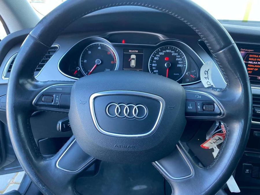 Grey Audi A4 2012 in Raseiniai, with an engine capacity of 1.97 L and mileage of 373 thousand km for 5300 €, photo 13 on AUTOMOTO.COM.LV
