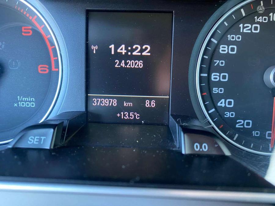 Grey Audi A4 2012 in Raseiniai, with an engine capacity of 1.97 L and mileage of 373 thousand km for 5300 €, photo 14 on AUTOMOTO.COM.LV