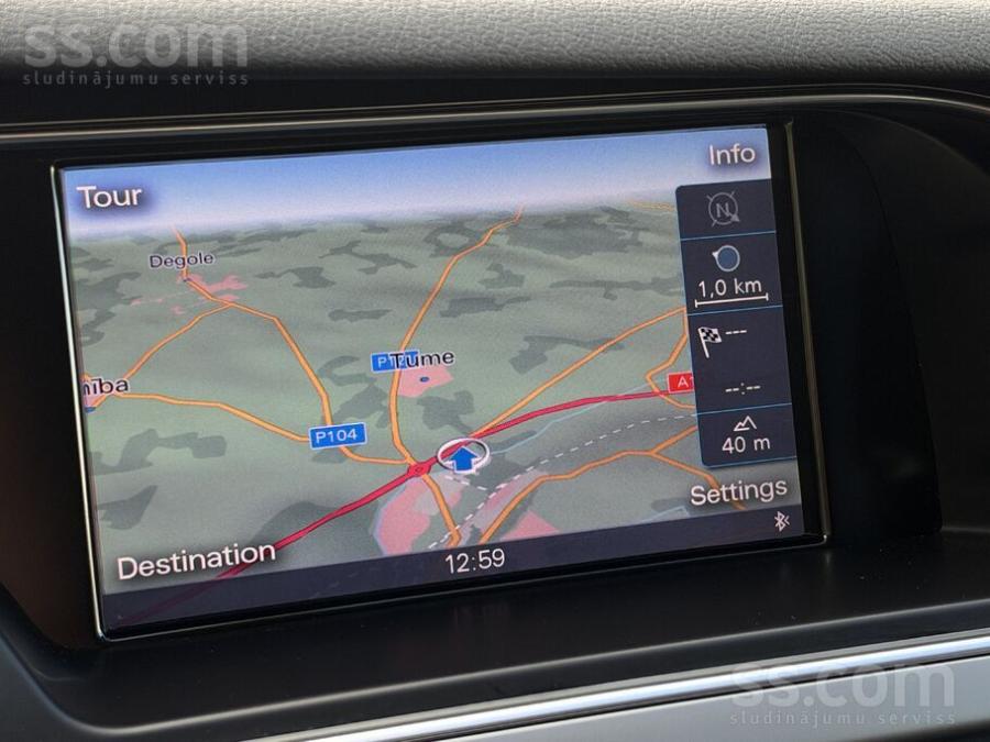 Grey Audi A4 2012 in Tukums, with an engine capacity of 3.00 L and mileage of 256 thousand km for 8290 €, photo 19 on AUTOMOTO.COM.LV