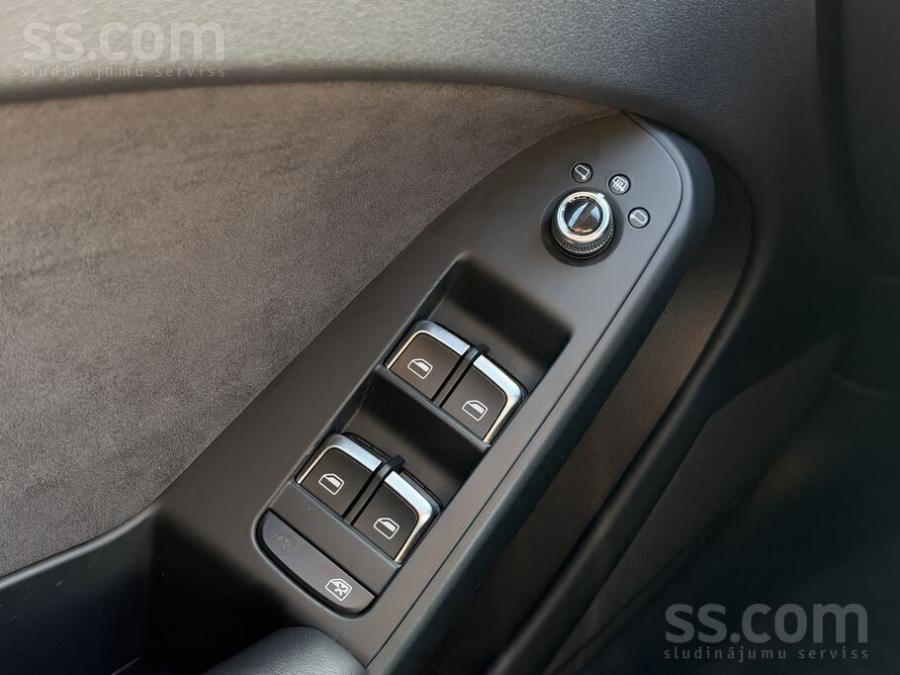 Grey Audi A4 2012 in Tukums, with an engine capacity of 3.00 L and mileage of 256 thousand km for 8290 €, photo 27 on AUTOMOTO.COM.LV