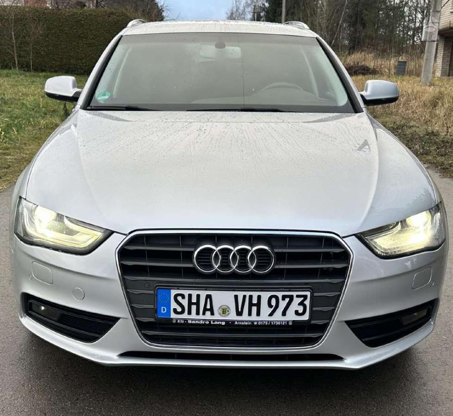 Grey Audi A4 2013 in Kelme, with an engine capacity of 2.00 L and mileage of 169 thousand km for 7400 €, photo 1 on AUTOMOTO.COM.LV