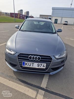 Pelēks Audi A4 2013 Telšiai, ar dzinēja tilpumu 2.00 L un nobraukumu 267 tūkst. km par 7500 €, foto 3 vietnē AUTOMOTO.COM.LV