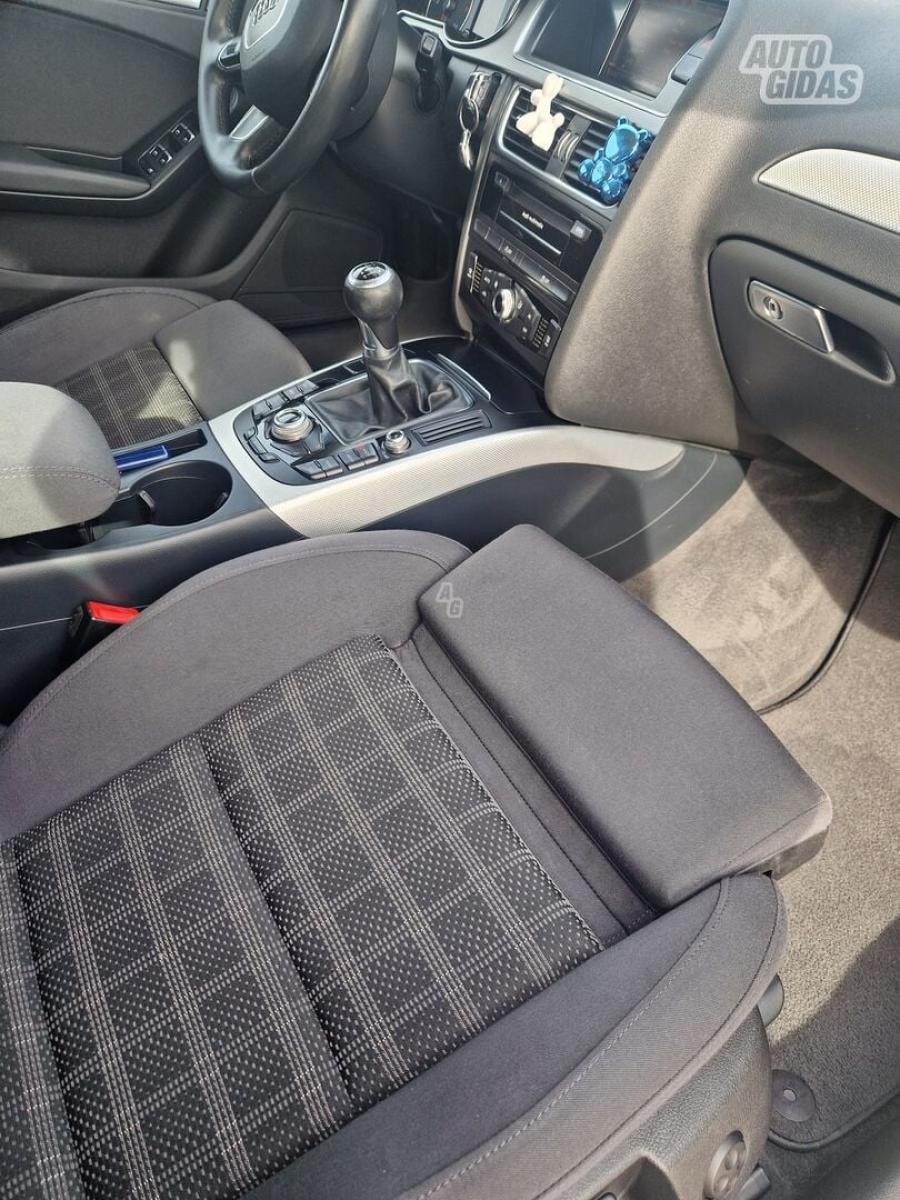 Pelēks Audi A4 2013 Telšiai, ar dzinēja tilpumu 2.00 L un nobraukumu 267 tūkst. km par 7500 €, foto 9 vietnē AUTOMOTO.COM.LV