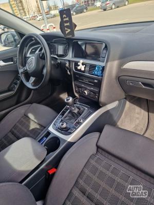 Pelēks Audi A4 2013 Telšiai, ar dzinēja tilpumu 2.00 L un nobraukumu 267 tūkst. km par 7500 €, foto 10 vietnē AUTOMOTO.COM.LV