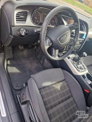 Pelēks Audi A4 2013 Telšiai, ar dzinēja tilpumu 2.00 L un nobraukumu 267 tūkst. km par 7500 €, foto 12 vietnē AUTOMOTO.COM.LV