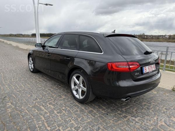 Pelēks Audi A4 2013 Daugavpils, ar dzinēja tilpumu 1.80 L un nobraukumu 226 tūkst. km par 7950 €, foto 4 vietnē AUTOMOTO.COM.LV