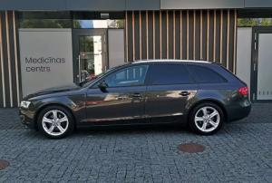Grey Audi A4 2013 in Riga, with an engine capacity of 2.00 L and mileage of 241 thousand km for 10590 €, photo 4 on AUTOMOTO.COM.LV