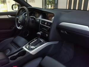 Grey Audi A4 2013 in Riga, with an engine capacity of 2.00 L and mileage of 241 thousand km for 10590 €, photo 20 on AUTOMOTO.COM.LV