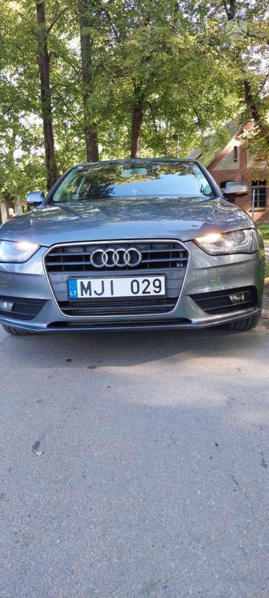 Grey Audi A4 2013 in Klaipeda, with an engine capacity of 1.80 L and mileage of 304 thousand km for 7600 €, photo 8 on AUTOMOTO.COM.LV