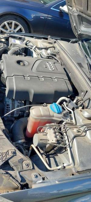 Grey Audi A4 2013 in Klaipeda, with an engine capacity of 1.80 L and mileage of 304 thousand km for 7600 €, photo 16 on AUTOMOTO.COM.LV