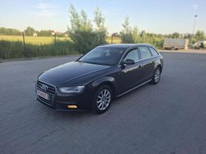 Pelēks Audi A4 2013 Kauņa, ar dzinēja tilpumu 1.97 L un nobraukumu 325 tūkst. km par 6450 €, foto 3 vietnē AUTOMOTO.COM.LV