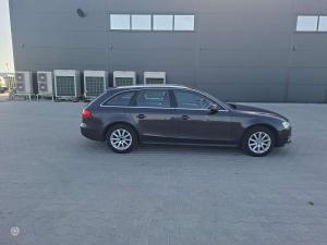 Pelēks Audi A4 2013 Kauņa, ar dzinēja tilpumu 1.97 L un nobraukumu 325 tūkst. km par 6450 €, foto 12 vietnē AUTOMOTO.COM.LV