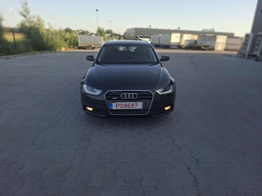Pelēks Audi A4 2013 Kauņa, ar dzinēja tilpumu 1.97 L un nobraukumu 325 tūkst. km par 6450 €, foto 15 vietnē AUTOMOTO.COM.LV