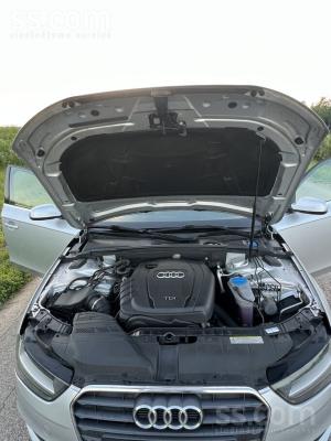 Grey Audi A4 2013 in Riga, with an engine capacity of 2.00 L and mileage of 262 thousand km for 8000 €, photo 17 on AUTOMOTO.COM.LV