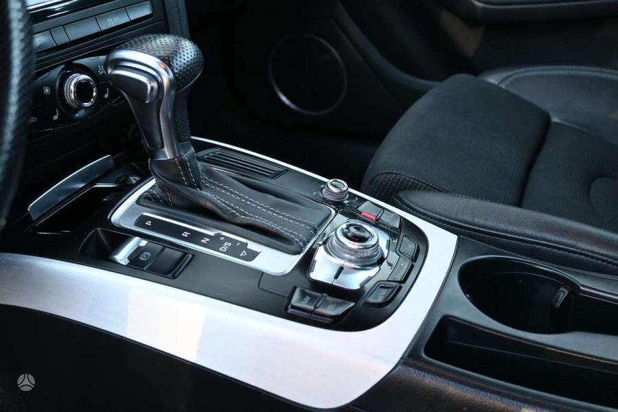 Grey Audi A4 2013 in Kretinga, with an engine capacity of 2.97 L and mileage of 242 thousand km for 9999 €, photo 24 on AUTOMOTO.COM.LV