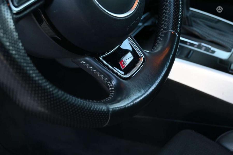 Grey Audi A4 2013 in Kretinga, with an engine capacity of 2.97 L and mileage of 242 thousand km for 9999 €, photo 25 on AUTOMOTO.COM.LV