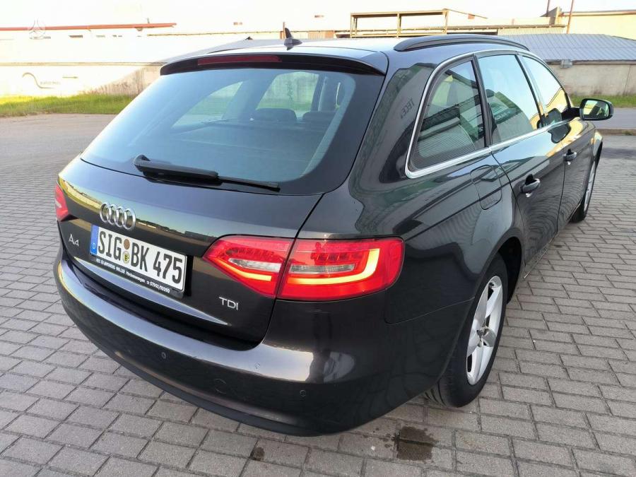 Grey Audi A4 2013 in Taurage, with an engine capacity of 1.97 L and mileage of 309 thousand km for 6200 €, photo 5 on AUTOMOTO.COM.LV