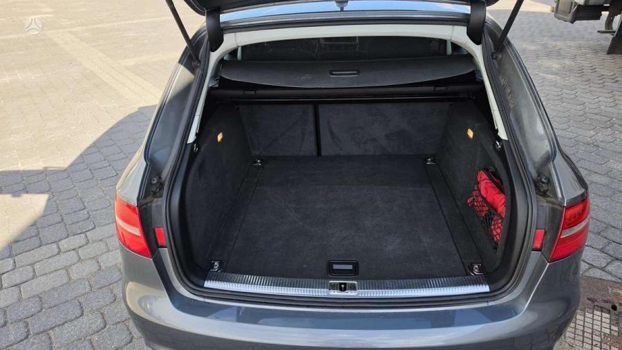 Grey Audi A4 2013 in Alytus, with an engine capacity of 1.97 L and mileage of 289 thousand km for 5799 €, photo 8 on AUTOMOTO.COM.LV
