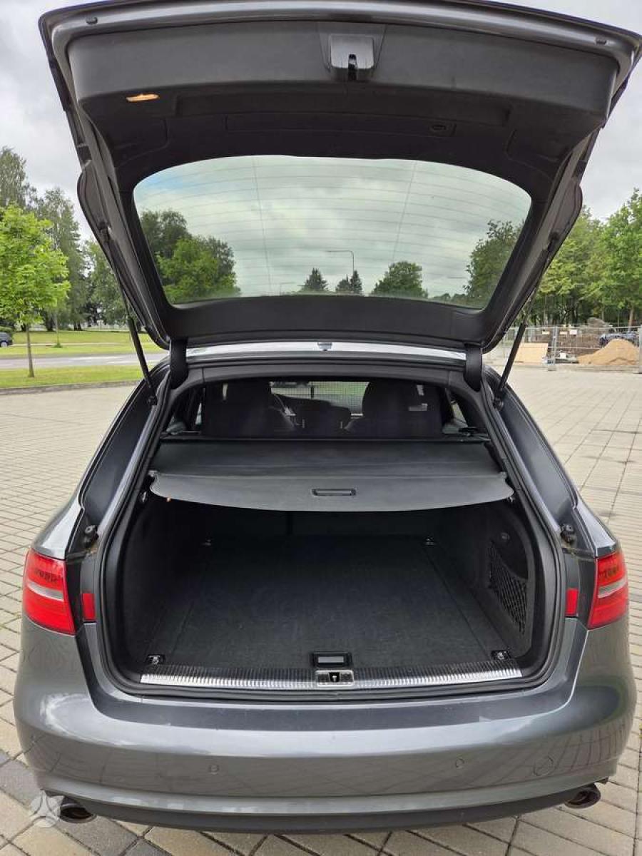 Grey Audi A4 2013 in Kaunas, with an engine capacity of 2.97 L and mileage of 325 thousand km for 8200 €, photo 10 on AUTOMOTO.COM.LV