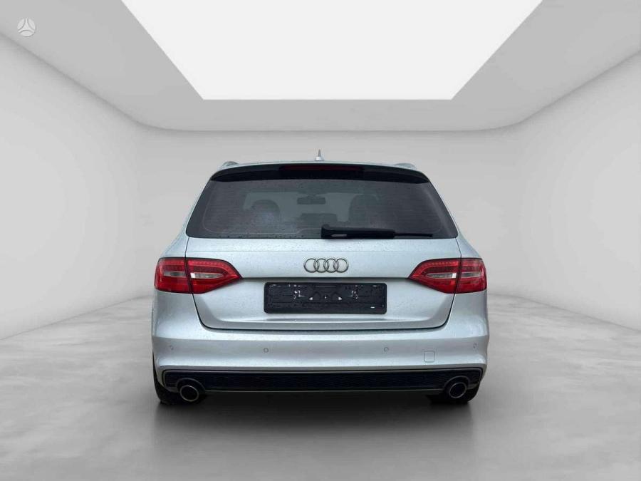 Grey Audi A4 2013 in Kaunas, with an engine capacity of 3.00 L and mileage of 315 thousand km for 8290 €, photo 6 on AUTOMOTO.COM.LV