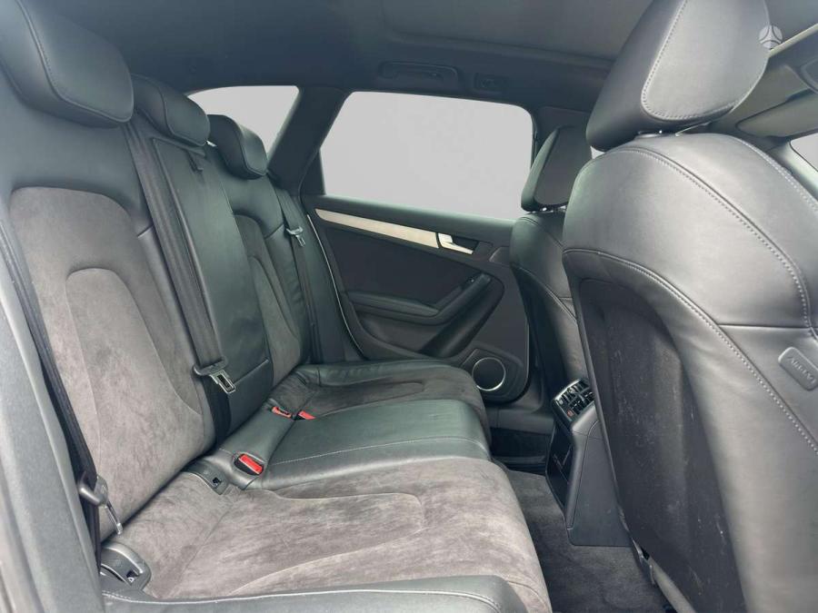 Grey Audi A4 2013 in Kaunas, with an engine capacity of 3.00 L and mileage of 315 thousand km for 8290 €, photo 19 on AUTOMOTO.COM.LV