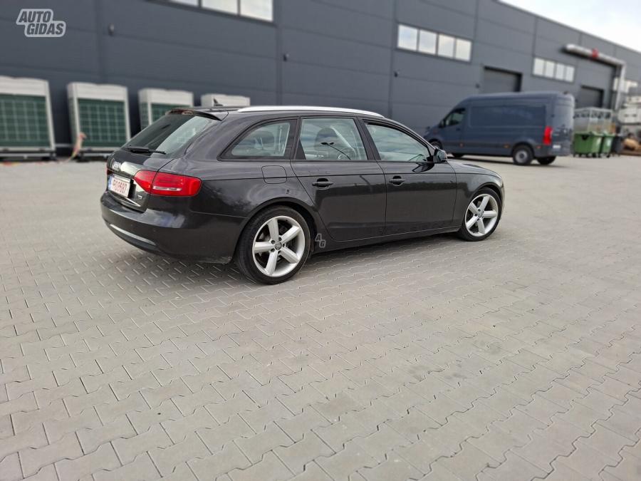 Pelēks Audi A4 2013 Kauņa, ar dzinēja tilpumu 2.00 L un nobraukumu 340 tūkst. km par 6666 €, foto 10 vietnē AUTOMOTO.COM.LV