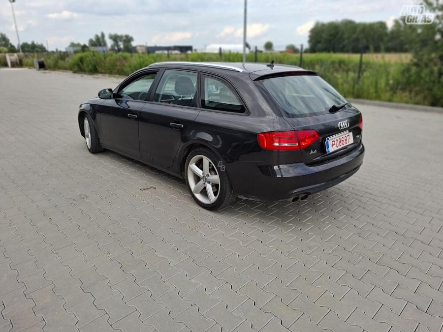Pelēks Audi A4 2013 Kauņa, ar dzinēja tilpumu 2.00 L un nobraukumu 340 tūkst. km par 6666 €, foto 15 vietnē AUTOMOTO.COM.LV