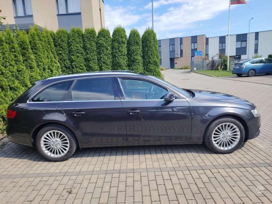 Grey Audi A4 2013 in Vilnius, with an engine capacity of 1.80 L and mileage of 287 thousand km for 6600 €, photo 11 on AUTOMOTO.COM.LV