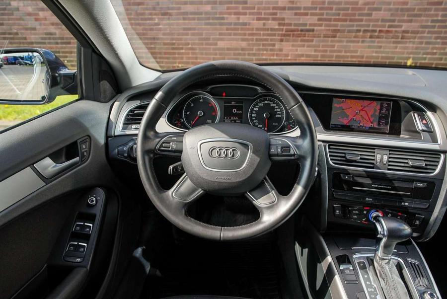 Grey Audi A4 2013 in Marijampole, with an engine capacity of 1.97 L and mileage of 307 thousand km for 6950 €, photo 14 on AUTOMOTO.COM.LV