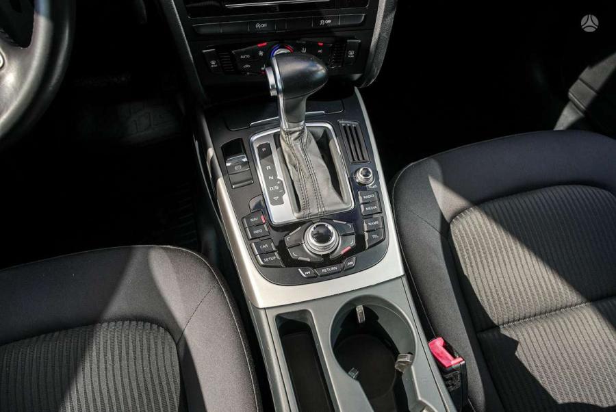 Grey Audi A4 2013 in Marijampole, with an engine capacity of 1.97 L and mileage of 307 thousand km for 6950 €, photo 19 on AUTOMOTO.COM.LV