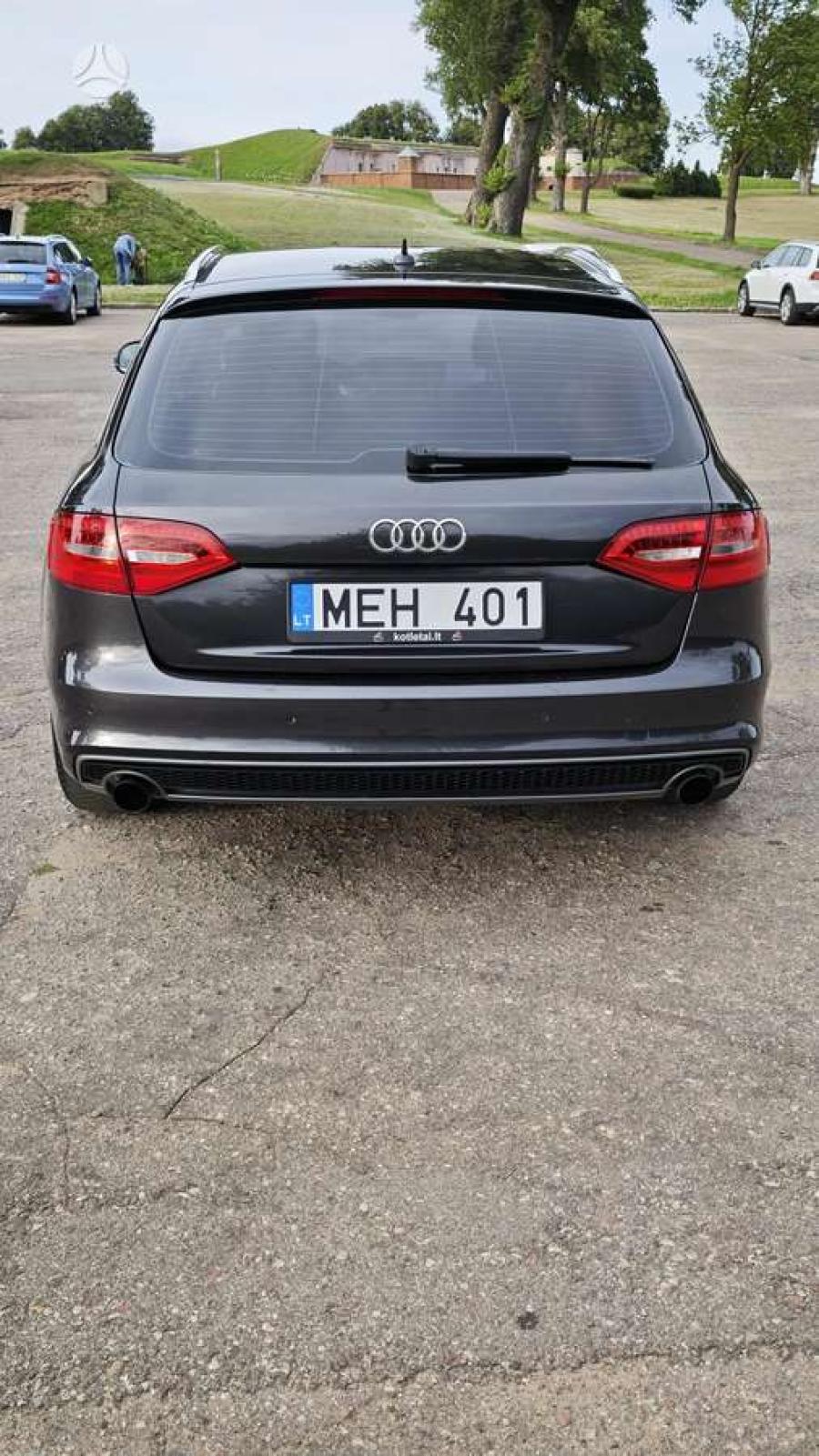 Pelēks Audi A4 2013 Kauņa, ar dzinēja tilpumu 1.80 L un nobraukumu 308 tūkst. km par 8000 €, foto 9 vietnē AUTOMOTO.COM.LV