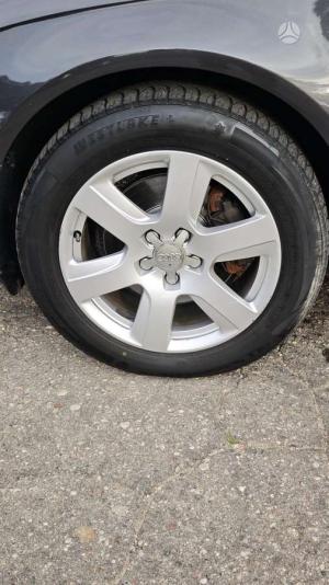 Pelēks Audi A4 2013 Kauņa, ar dzinēja tilpumu 1.80 L un nobraukumu 308 tūkst. km par 8000 €, foto 12 vietnē AUTOMOTO.COM.LV