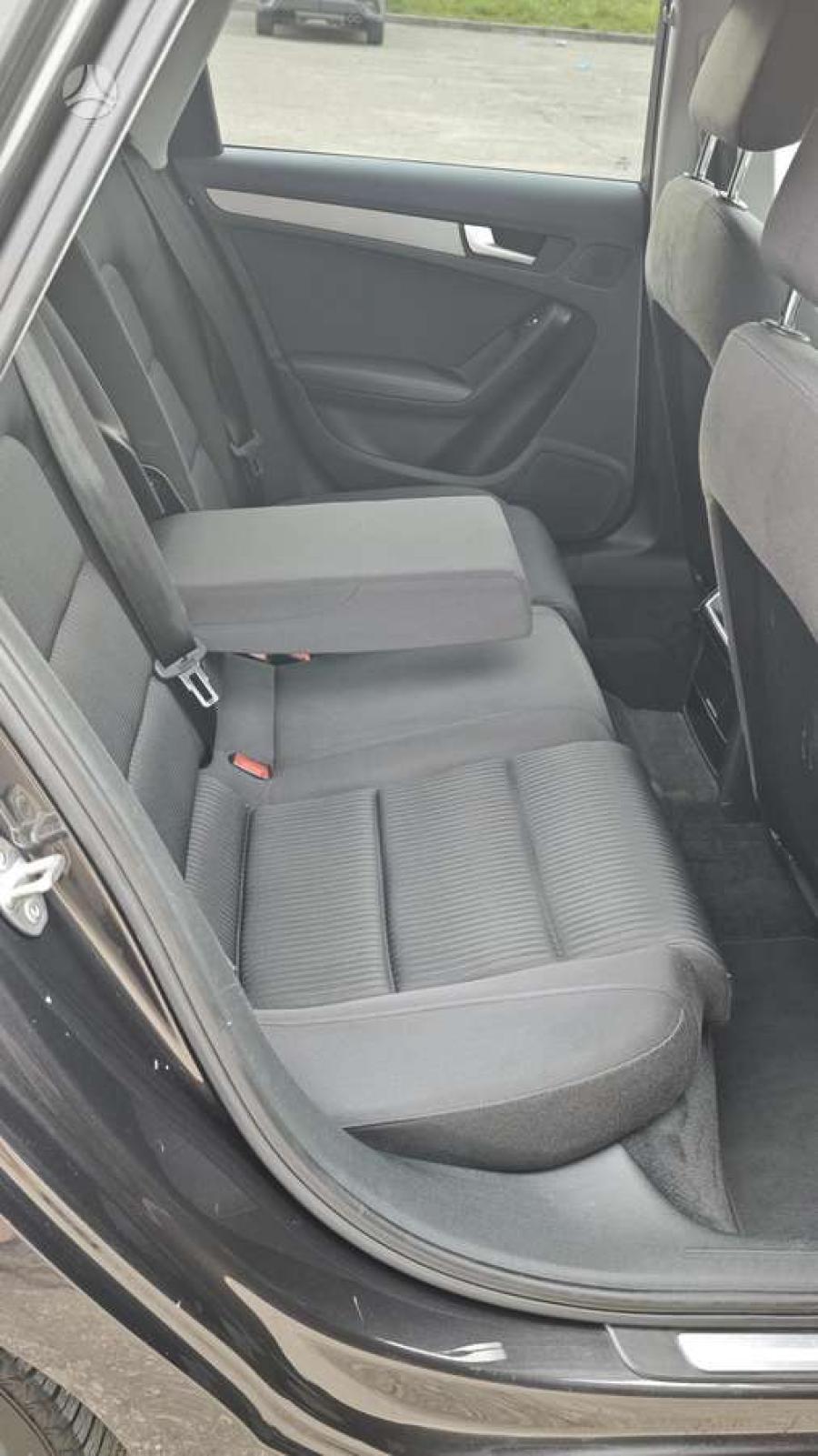 Pelēks Audi A4 2013 Kauņa, ar dzinēja tilpumu 1.80 L un nobraukumu 308 tūkst. km par 8000 €, foto 14 vietnē AUTOMOTO.COM.LV