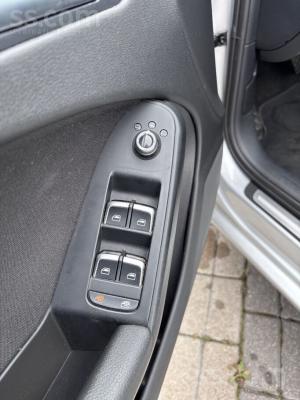 Pelēks Audi A4 2013 Rīga, ar dzinēja tilpumu 2.00 L un nobraukumu 219 tūkst. km par 7000 €, foto 8 vietnē AUTOMOTO.COM.LV