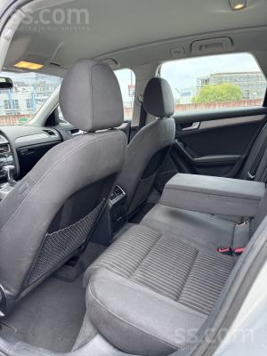 Pelēks Audi A4 2013 Rīga, ar dzinēja tilpumu 2.00 L un nobraukumu 219 tūkst. km par 7000 €, foto 10 vietnē AUTOMOTO.COM.LV
