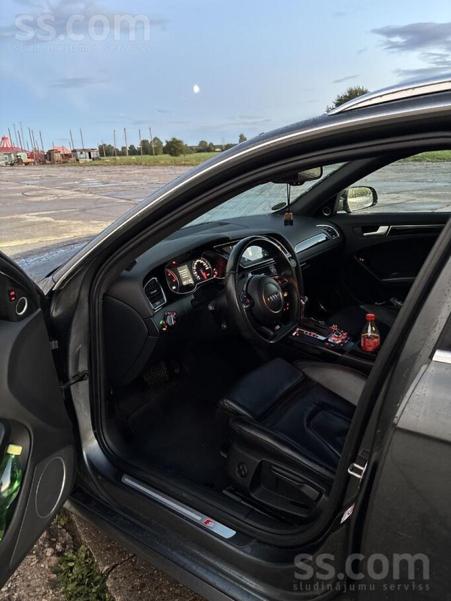 Grey Audi A4 2013 in Riga, with an engine capacity of 3.00 L and mileage of 194 thousand km for 7999 €, photo 21 on AUTOMOTO.COM.LV