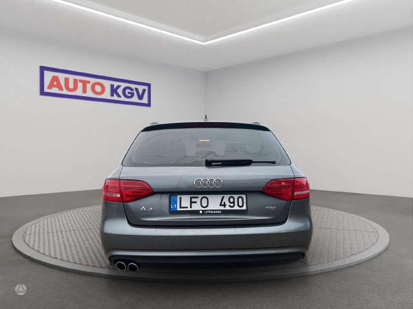 Pelēks Audi A4 2014 Kauņa, ar dzinēja tilpumu 2.00 L un nobraukumu 299 tūkst. km par 8399 €, foto 4 vietnē AUTOMOTO.COM.LV