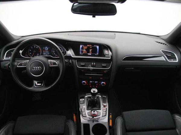 Pelēks Audi A4 2014 Viļņa, ar dzinēja tilpumu 1.80 L un nobraukumu 227 tūkst. km par 10599 €, foto 2 vietnē AUTOMOTO.COM.LV