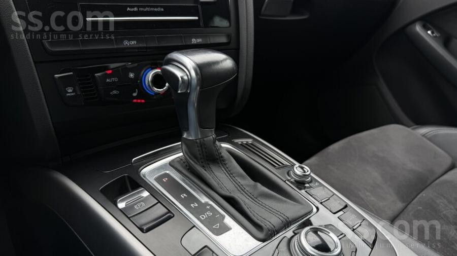 Pelēks Audi A4 2014 Jelgava, ar dzinēja tilpumu 1.80 L un nobraukumu 151 tūkst. km par 9990 €, foto 19 vietnē AUTOMOTO.COM.LV
