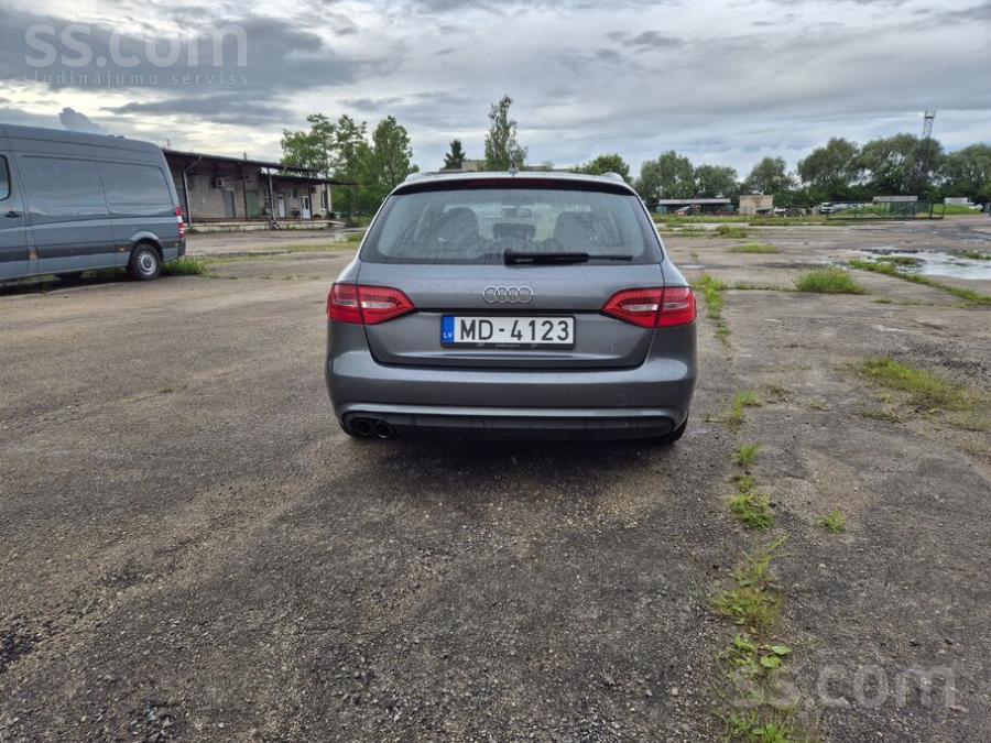 Pelēks Audi A4 2014 Bauska, ar dzinēja tilpumu 2.00 L un nobraukumu 401 tūkst. km par 6500 €, foto 5 vietnē AUTOMOTO.COM.LV