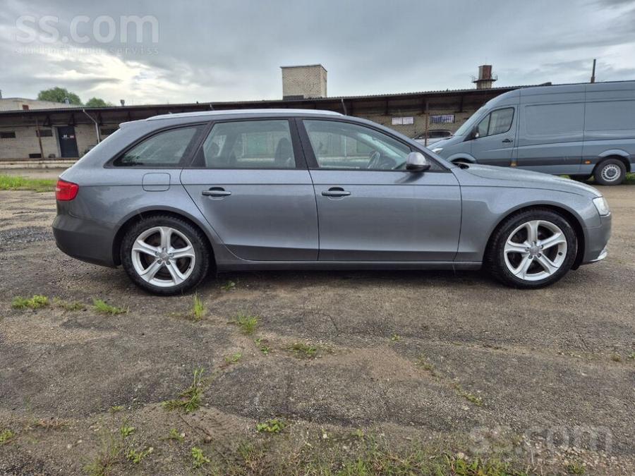 Pelēks Audi A4 2014 Bauska, ar dzinēja tilpumu 2.00 L un nobraukumu 401 tūkst. km par 6500 €, foto 7 vietnē AUTOMOTO.COM.LV