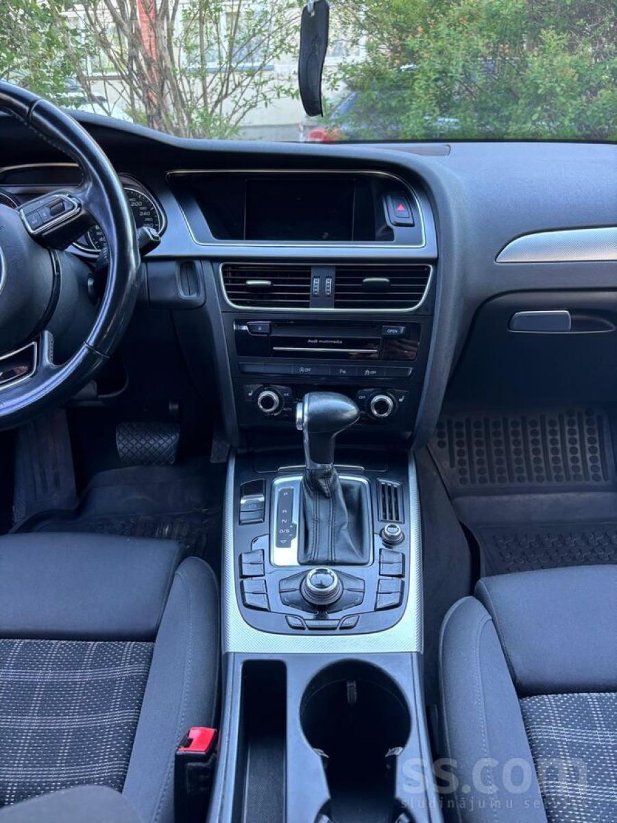 Pelēks Audi A4 2014 Bauska, ar dzinēja tilpumu 2.00 L un nobraukumu 401 tūkst. km par 5800 €, foto 11 vietnē AUTOMOTO.COM.LV