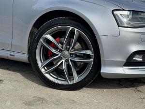 Pelēks Audi A4 2014 Viļņa, ar dzinēja tilpumu 1.97 L un nobraukumu 243 tūkst. km par 8900 €, foto 13 vietnē AUTOMOTO.COM.LV